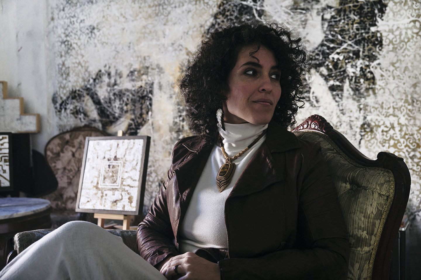 The Art of Staying Present with Ana Dévora | Canvas: A Blog By Saatchi Art