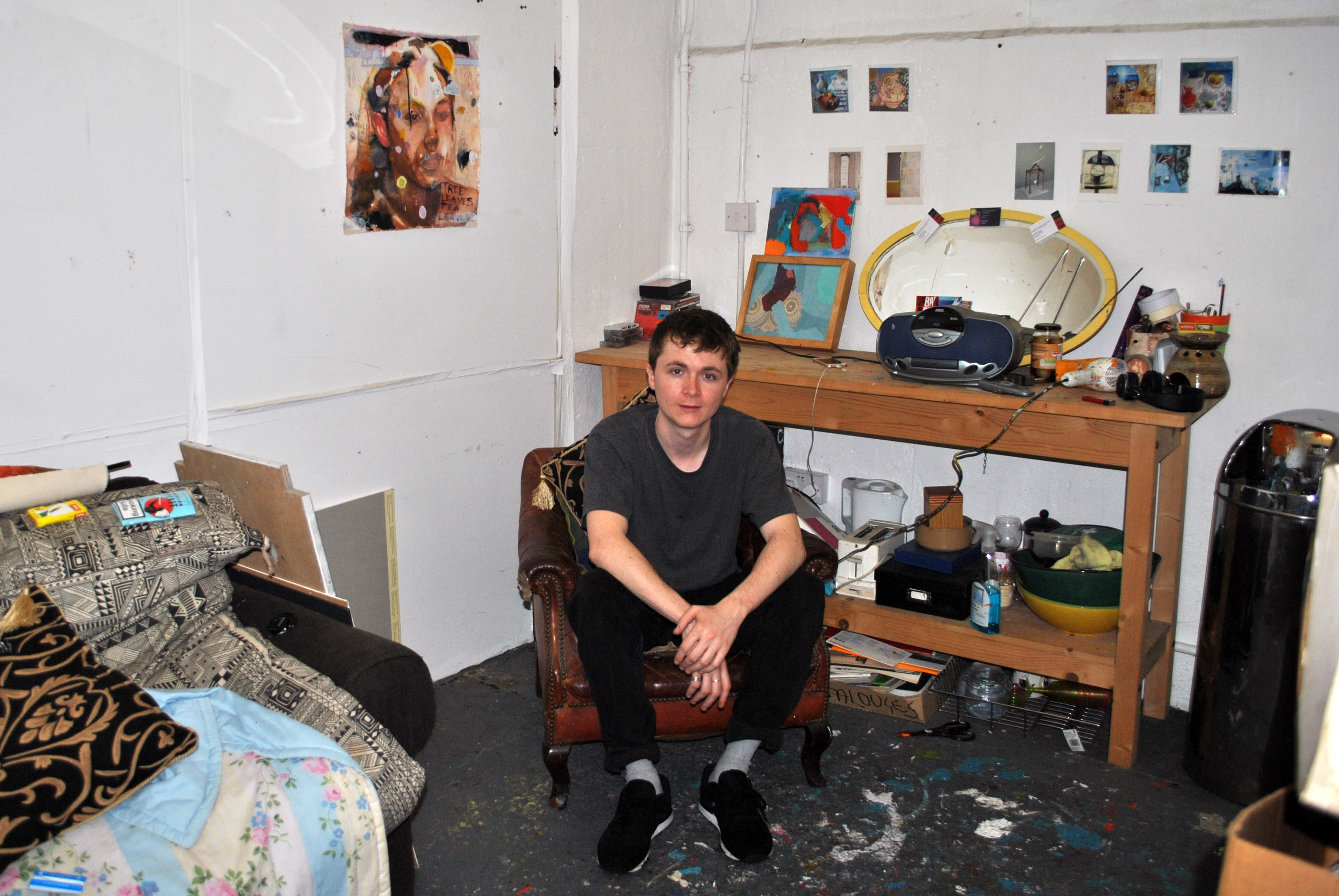 Joshua Evans-Hooper's abstracted portraits are explorations of escapism ...