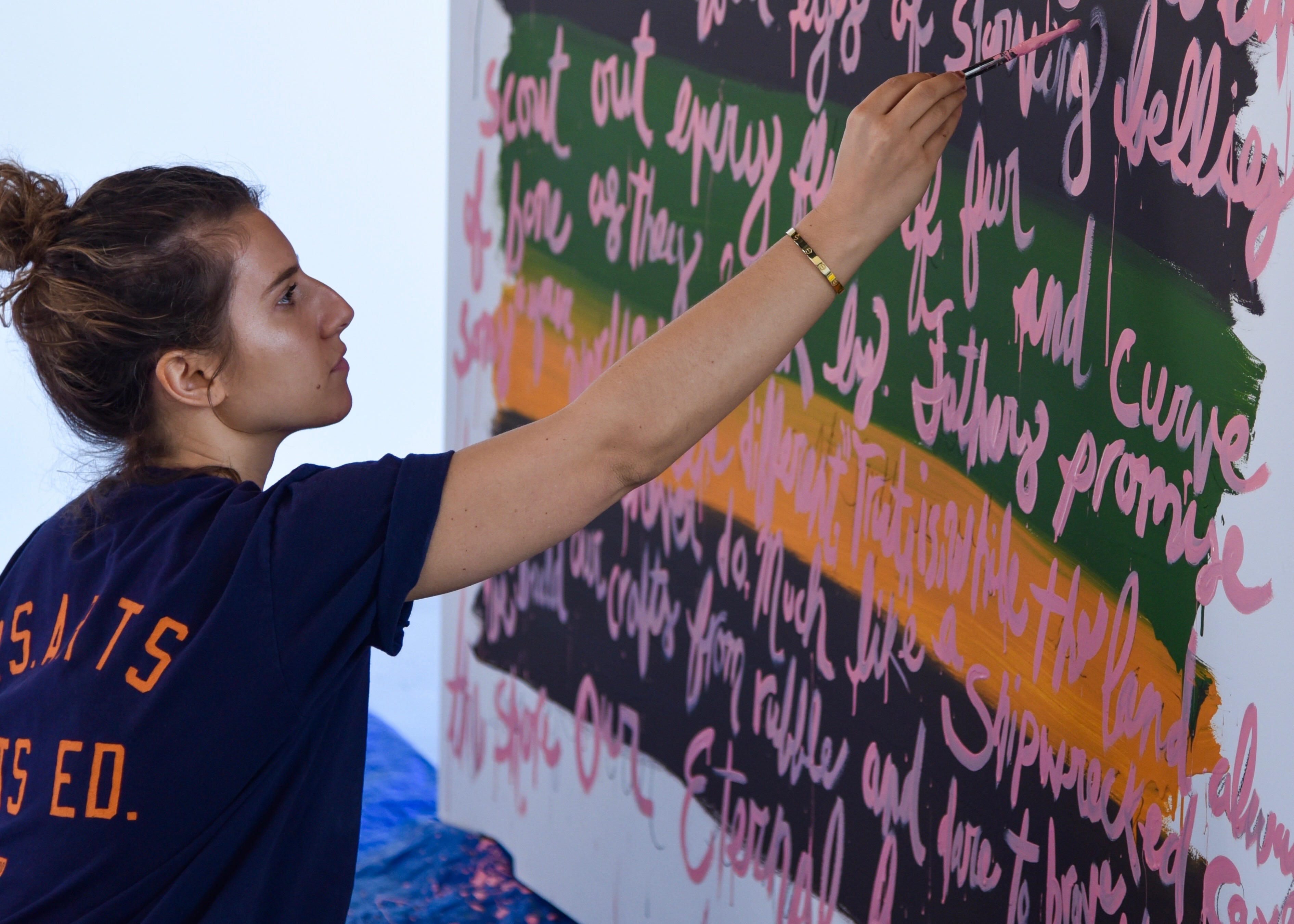 Facing off with Isabella Innis | Canvas: A Blog By Saatchi Art