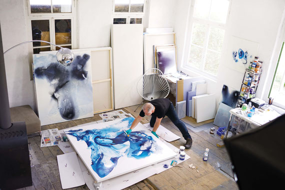 Meet The Others: Fintan Whelan | Canvas: A Blog By Saatchi Art